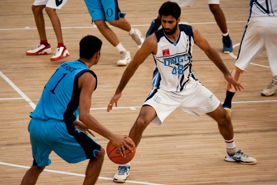 Best Basketball Dribbling Drills - Sport Fitness Advisor
