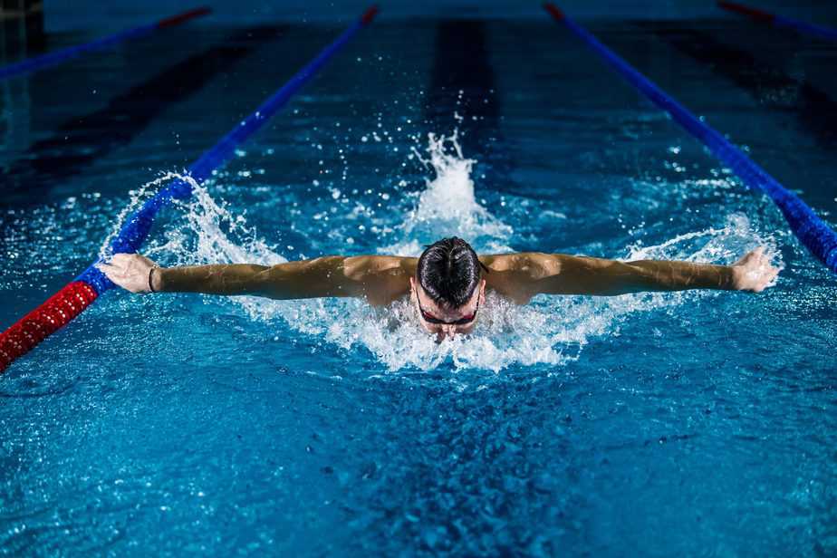 How to Swim Faster - Sport Fitness Advisor