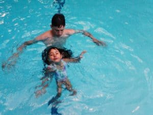 Treading Water Effortlessly - Here’s How - Sport Fitness Advisor